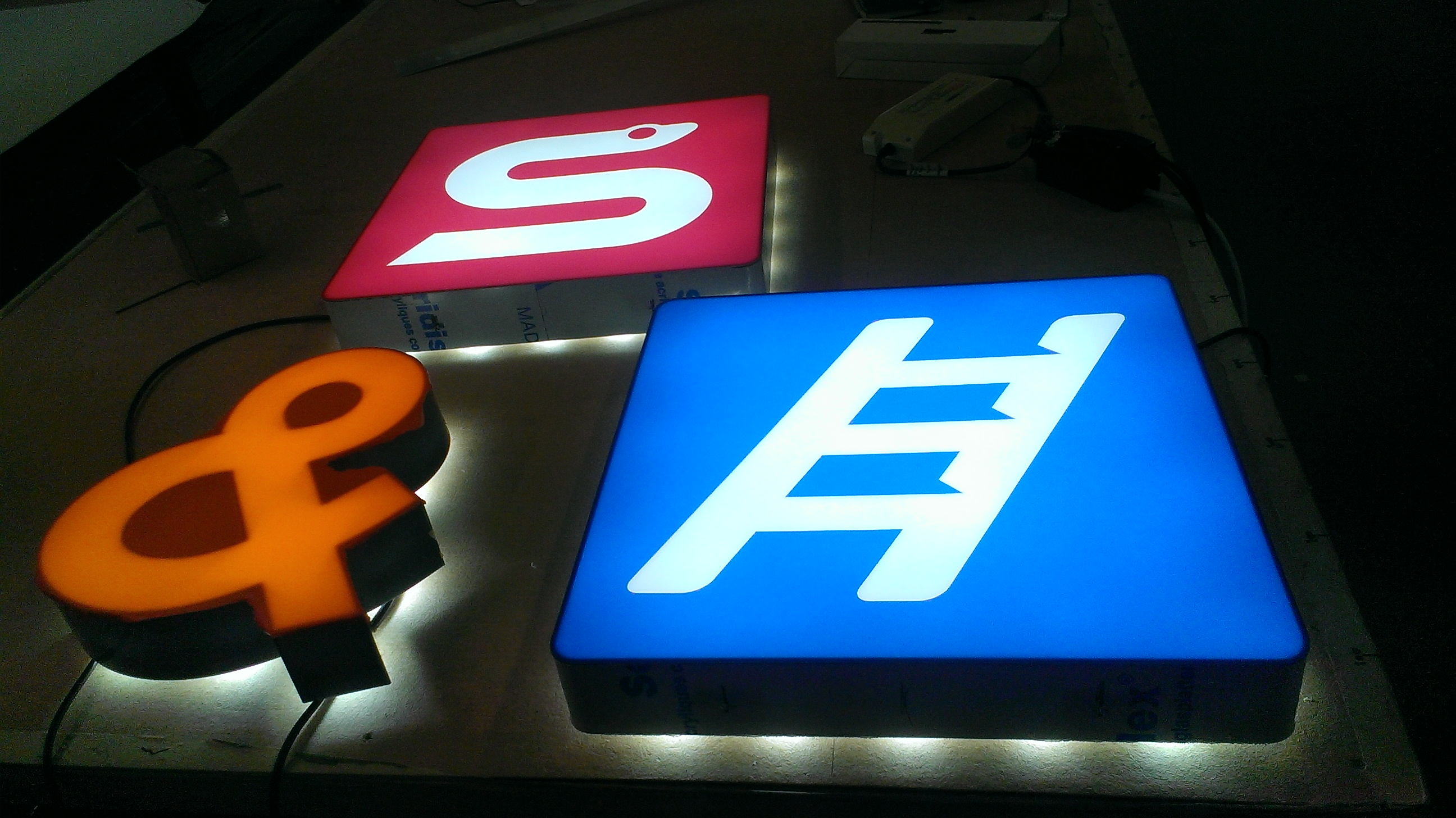 Illuminated Letters | LIGHTBOX DIRECT